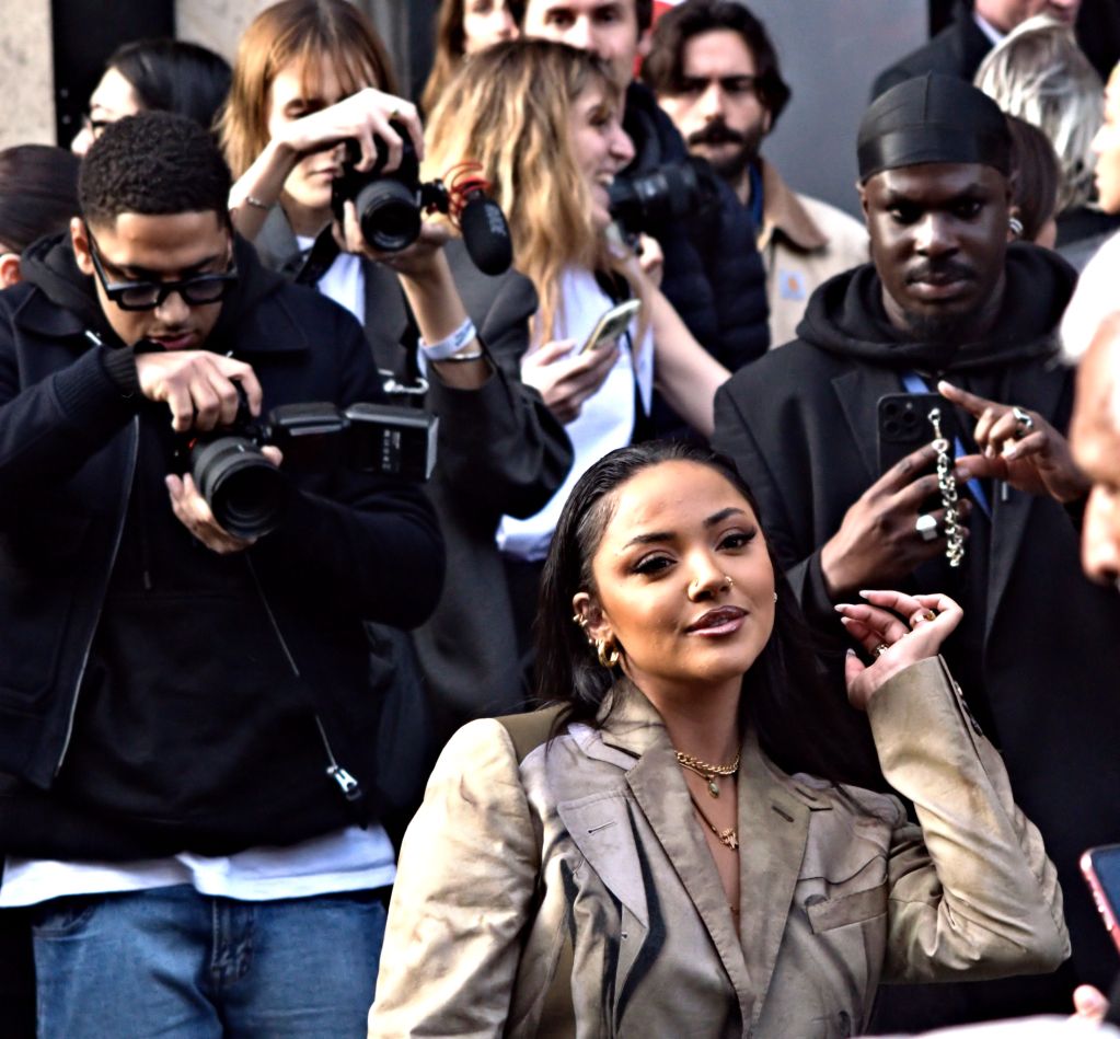 Elle fait son retour ! , » le feu » nouveau hit de la chanteuse Wedjene ...